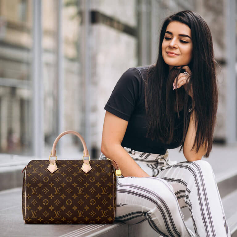 LV Speedy 25 Classic Monogram – Brown Leather Women’s Handbag - GOTA Store